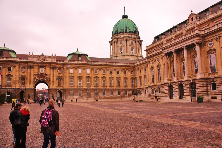 Det kongelige palass - Budapest, Ungarn - Rave - Reiseguiden